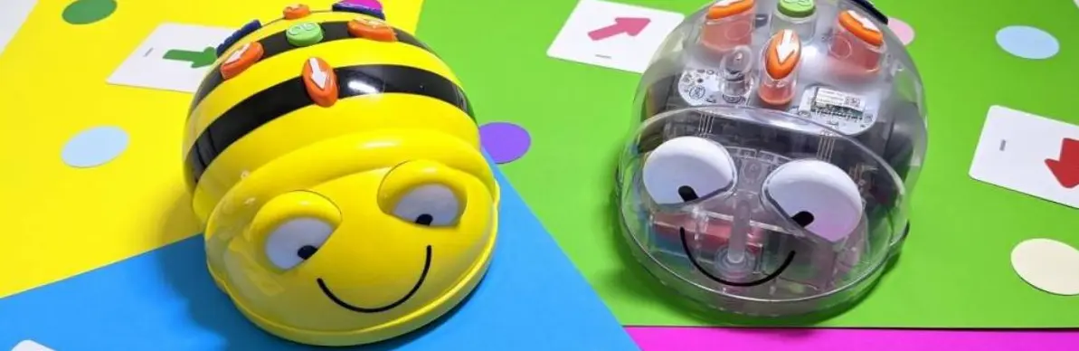 DiscoverTech I Bee Bot Challenge: Navigate, Code and Play!