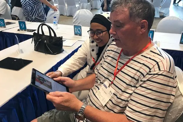 Share Your Life Experiences with Everyone – Digitally